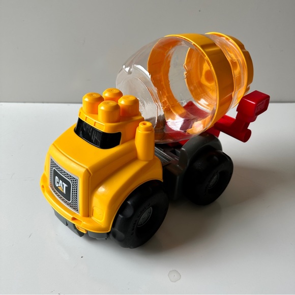 Mega Bloks | Toys | Mega Bloks Cat Cement Truck In Very Good Condition ...